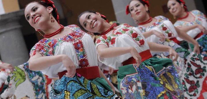 Descubre la belleza y tradición de las danzas de Puebla: un viaje ...