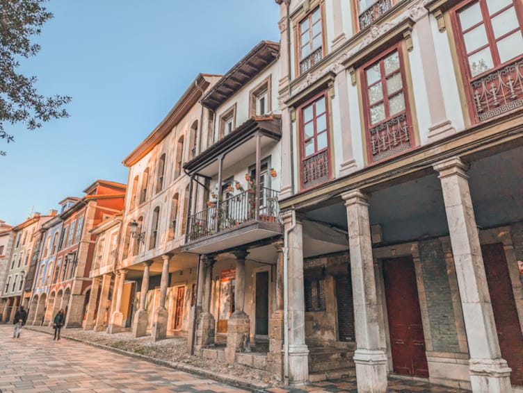 Descubre los encantos de Avilés, España: Lugares imperdibles que debes ...